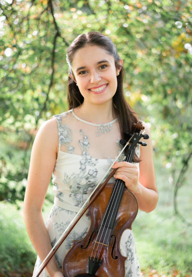 Muriel Oberhofer chooses Larsen Tzigane for violin.